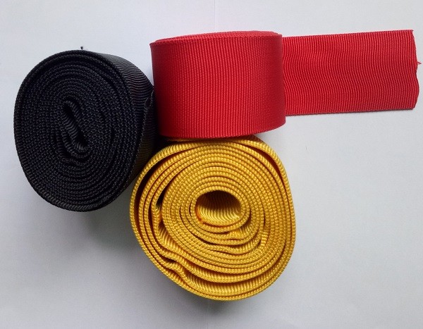 100% Polyester Textile Webbing For Hydraulic Pipes , Red Hollow Webbing
